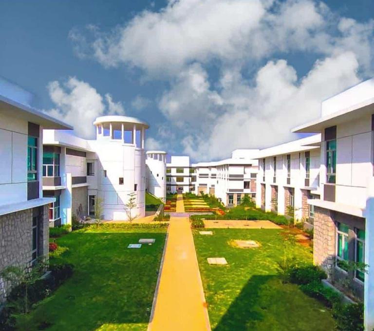 BITS Hyderabad Campus Experience - GeeksforGeeks